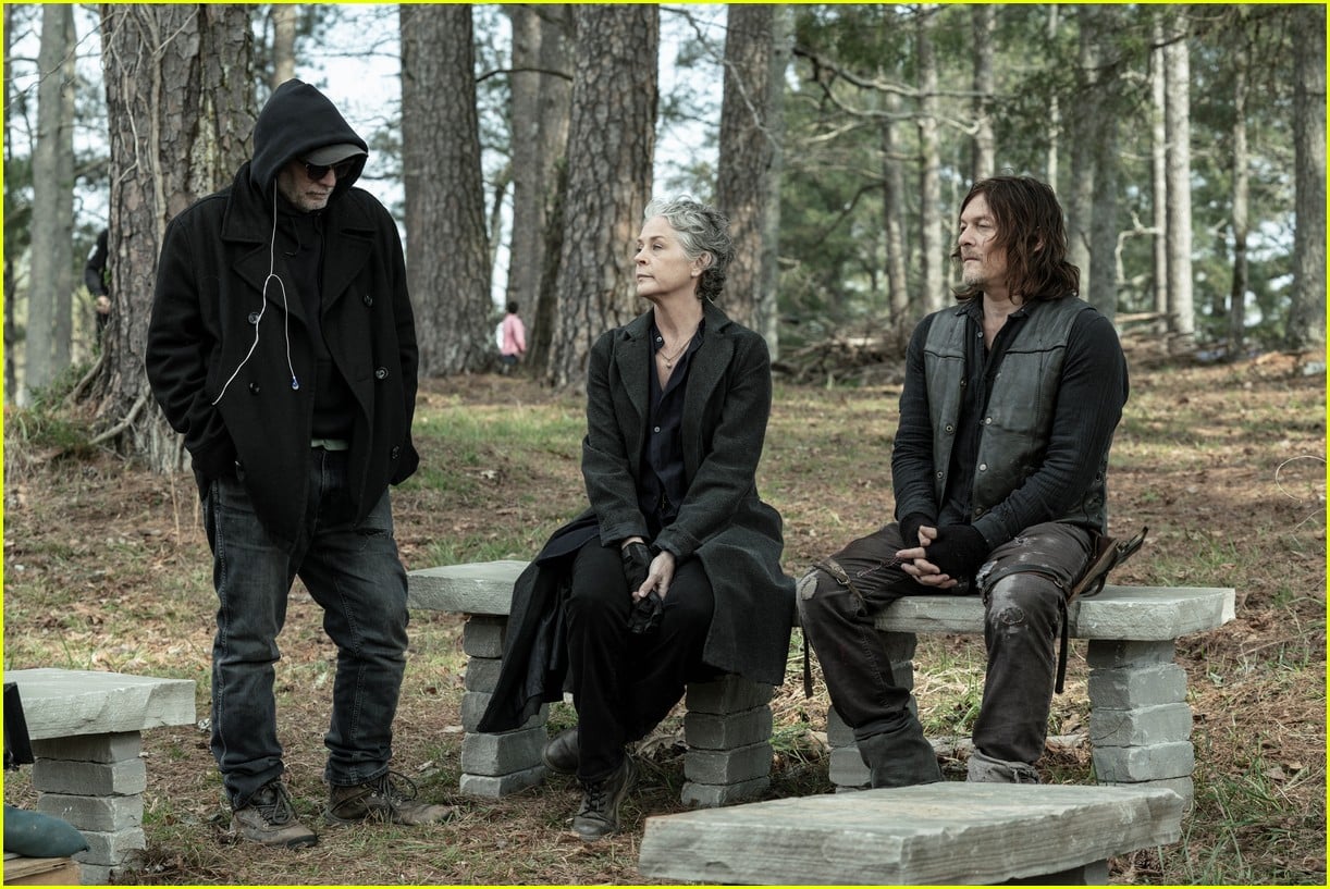 'The Walking Dead' Series Had a Different Original Ending - Alternate ...