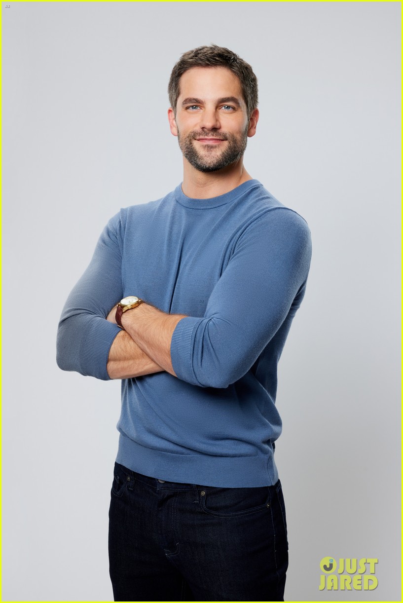 Clare Bowen & Brant Daugherty Fake Being A Family in Hallmark's New ...