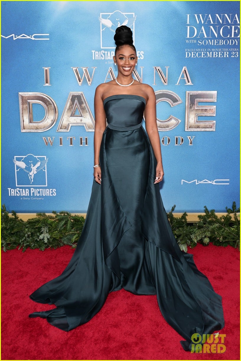 Naomi Ackie Wows at Premiere of Whitney Houston Movie 'I Wanna Dance ...