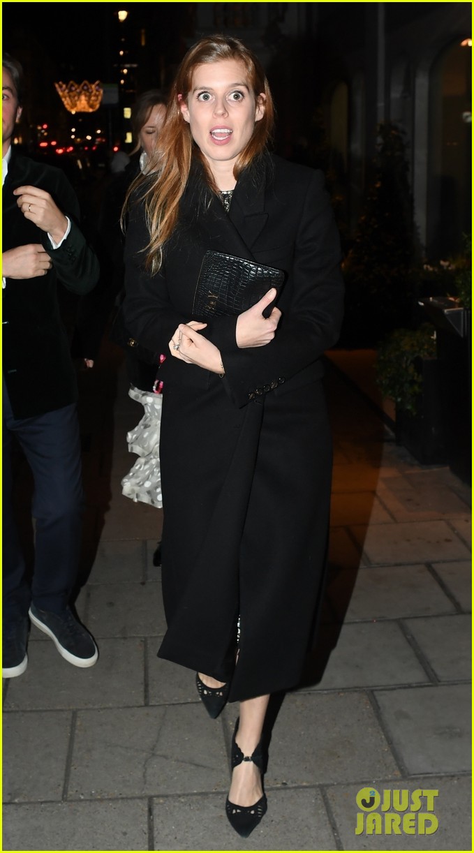 Princess Beatrice & Husband Edoardo Mapelli Mozzi Enjoy A Rare Date ...