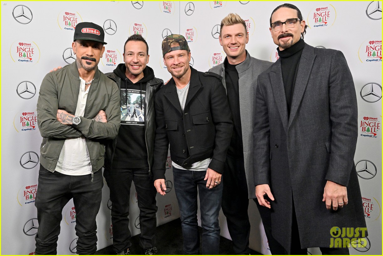 Nick Carter Performs With Backstreet Boys at NYC Jingle Ball 2022 Amid Sexual Assault Claims ...