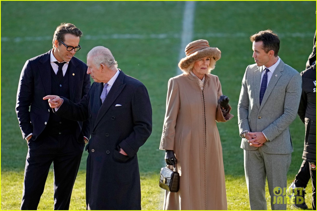 Ryan Reynolds & Rob McElhenney Meet with King Charles & Queen Camilla ...