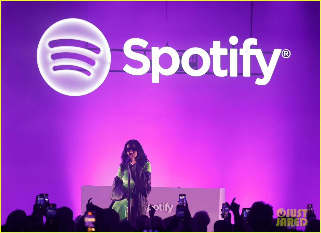 Charli XCX & Paris Hilton Link Up At Spotify's 2022 Wrapped Playground ...