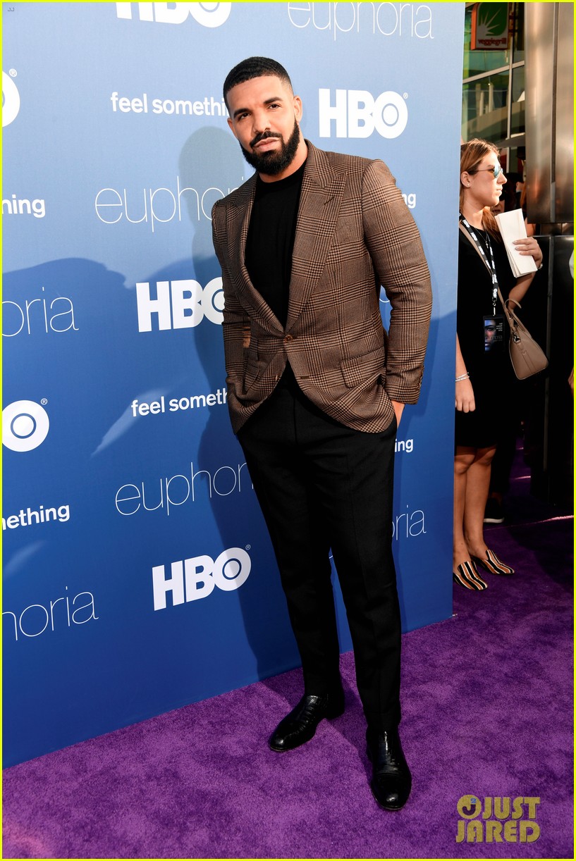 Photo: drake teases 2023 tour 06 | Photo 4873512 | Just Jared