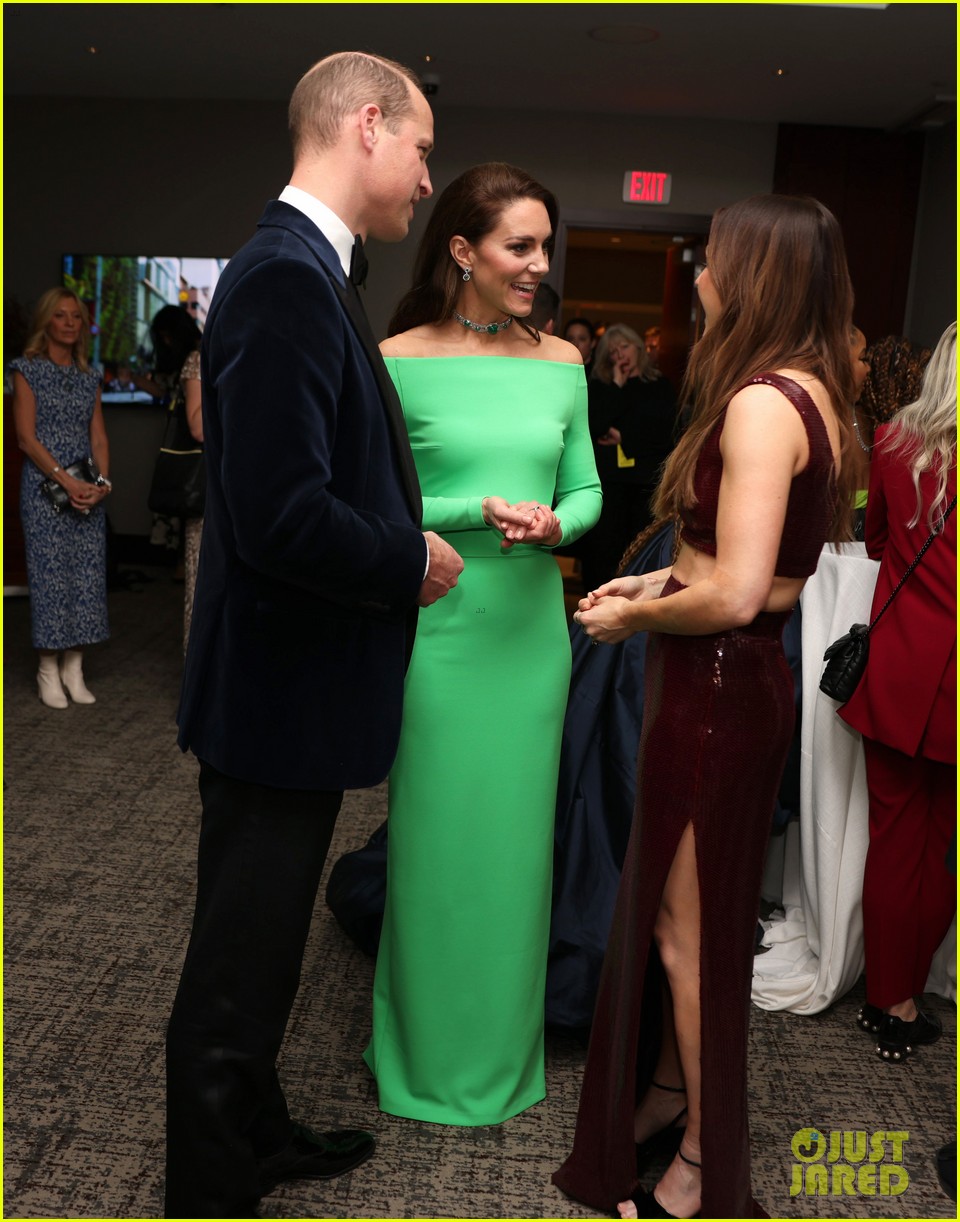 Chloe & Halle Bailey Join Rami Malek & More at Earthshot Prize 2022 in ...