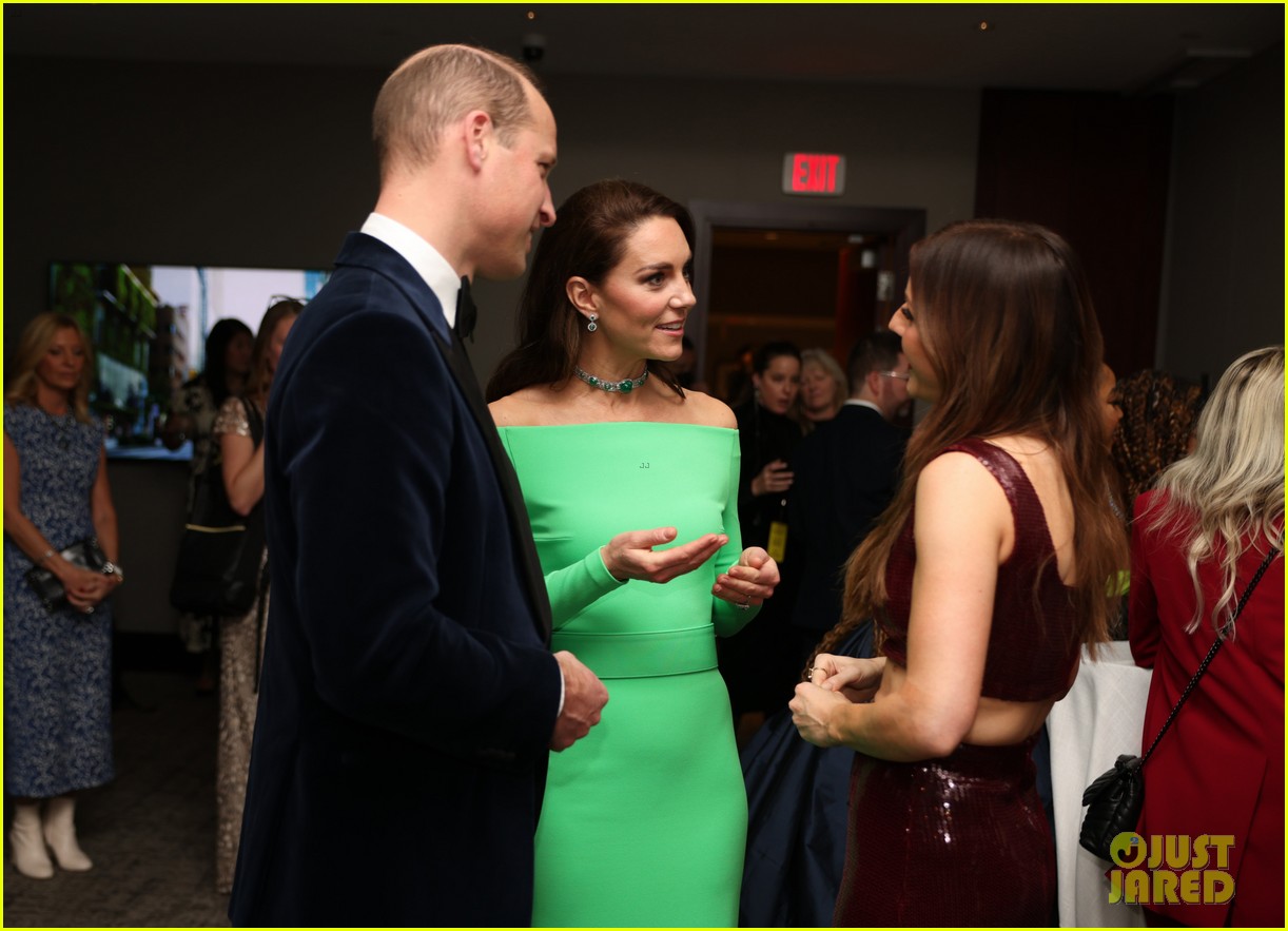 Chloe & Halle Bailey Join Rami Malek & More at Earthshot Prize 2022 in ...