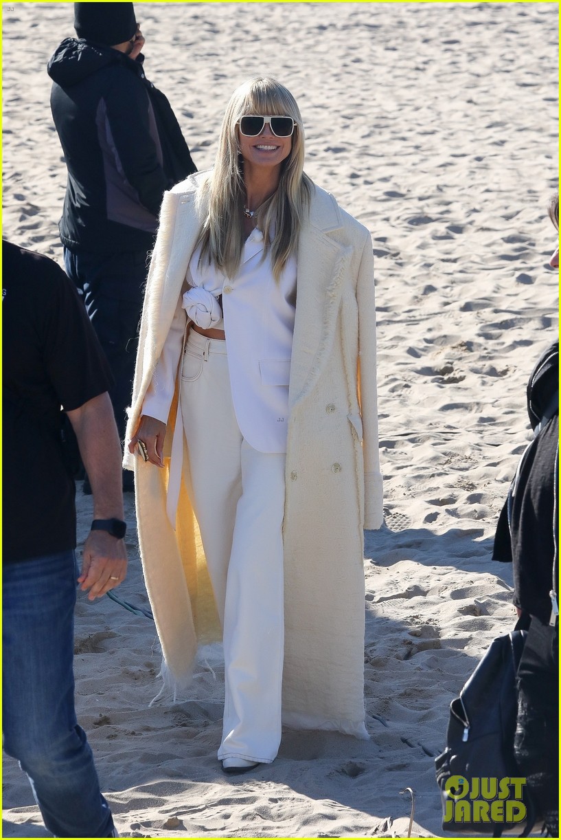 Heidi Klum Reimagines Beachwear While Filming 'Germany's Next Top Model ...