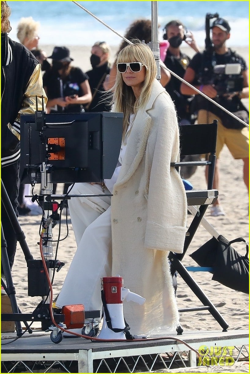 Heidi Klum Reimagines Beachwear While Filming 'Germany's Next Top Model ...