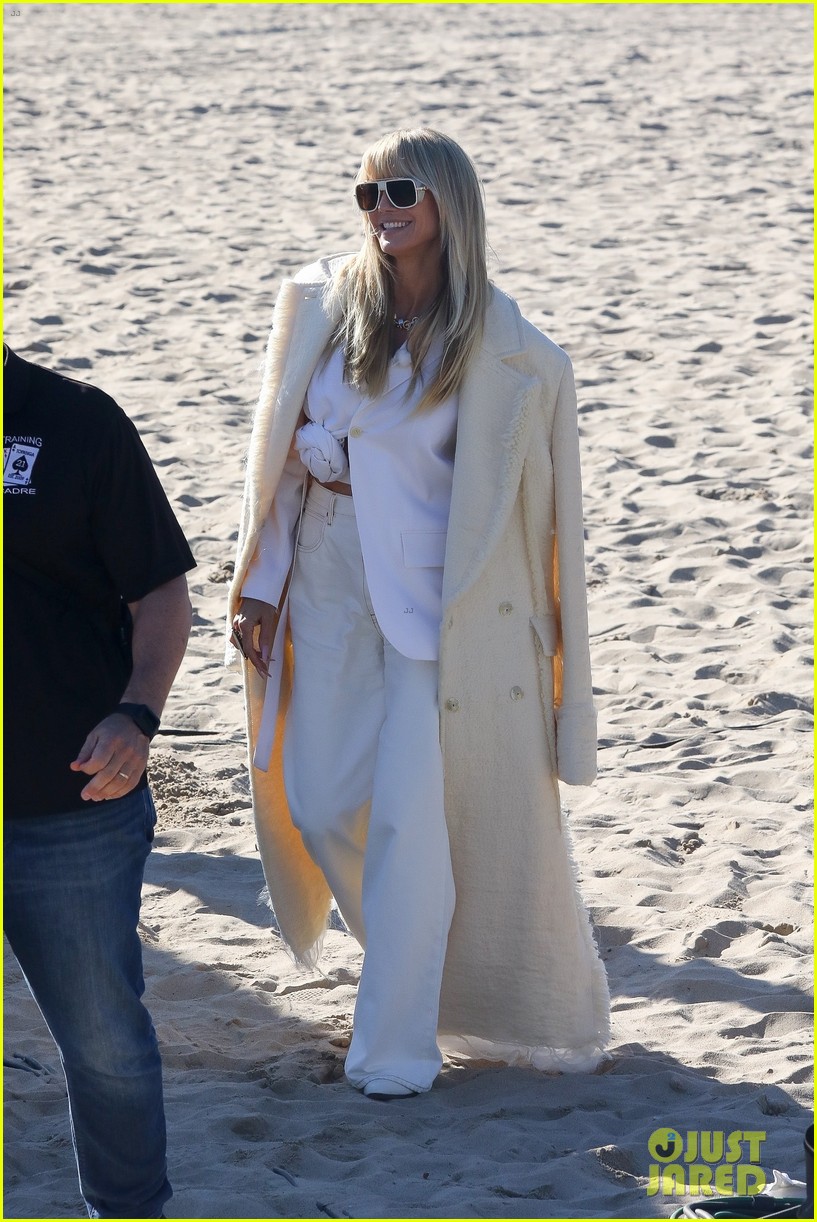 Heidi Klum Reimagines Beachwear While Filming 'Germany's Next Top Model ...