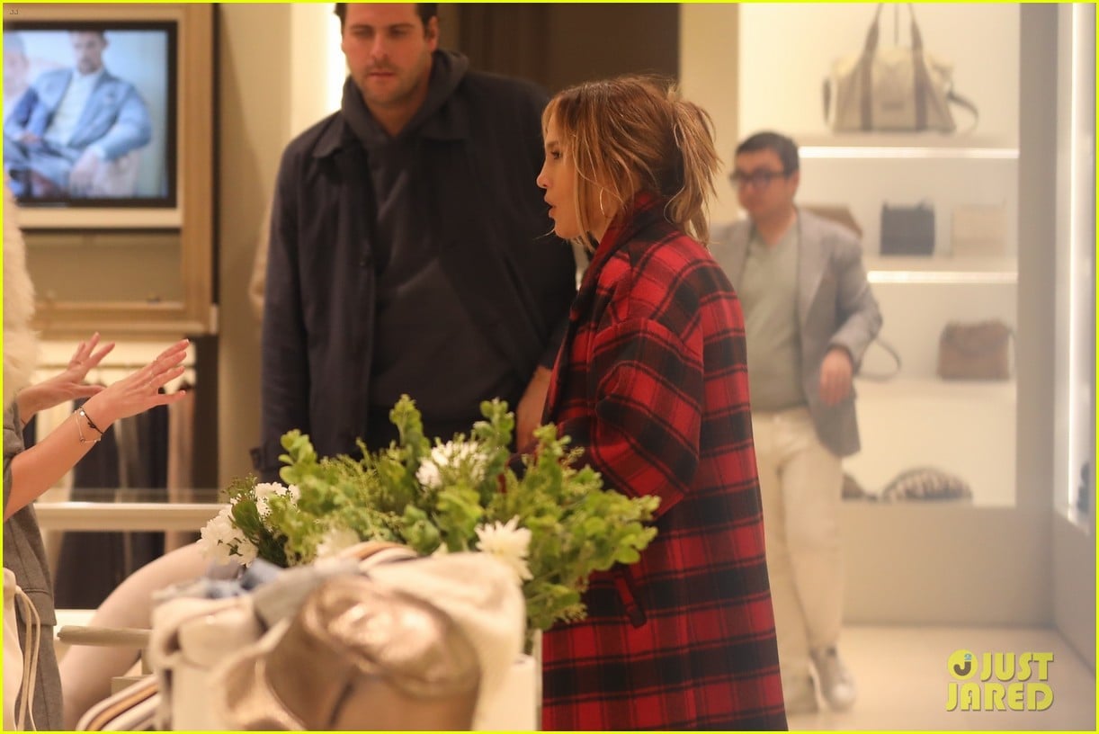 Jennifer Lopez Keeps Warm in Plaid Jacket While Shopping in Beverly ...