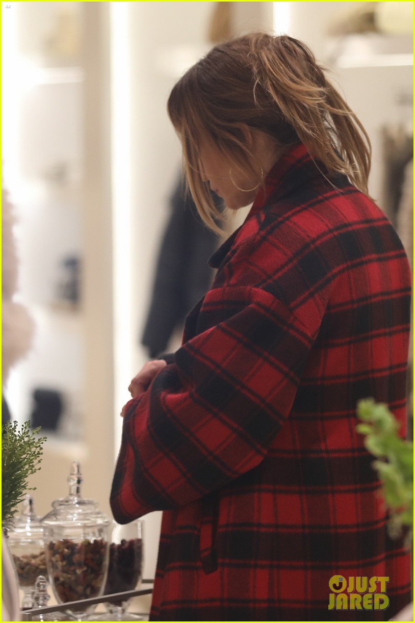 Jennifer Lopez Keeps Warm in Plaid Jacket While Shopping in Beverly ...