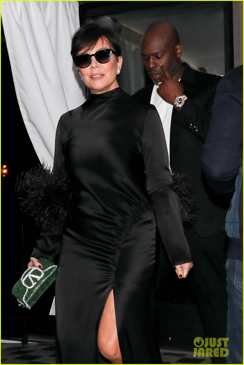 Kendall Jenner Pulls Off An Outfit Change During Night Out, Parties at ...