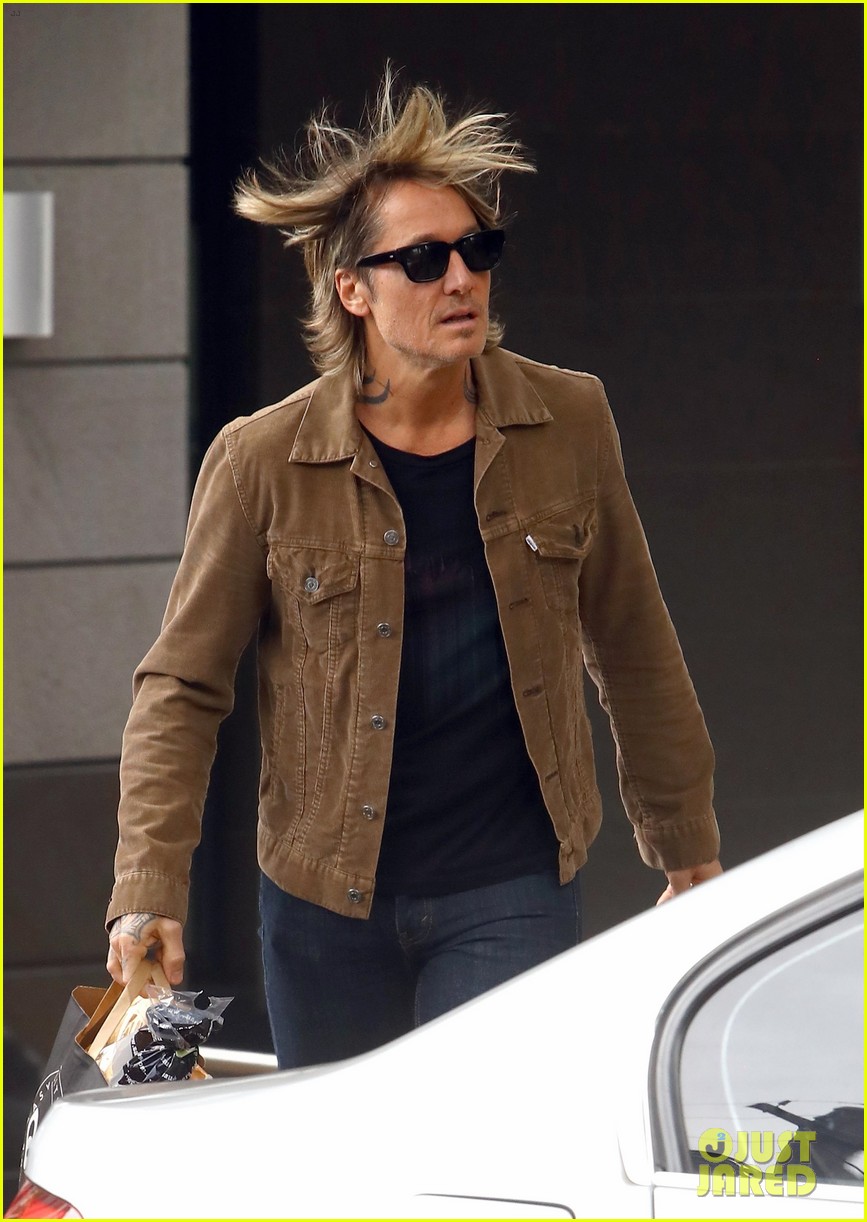 Nicole Kidman Visits Her Mom With Husband Keith Urban in Sydney: Photo ...