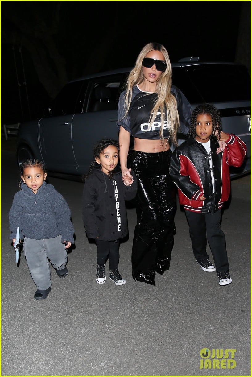 Kim Kardashian Takes Her Three Youngest Kids to Dinner in Calabasas ...