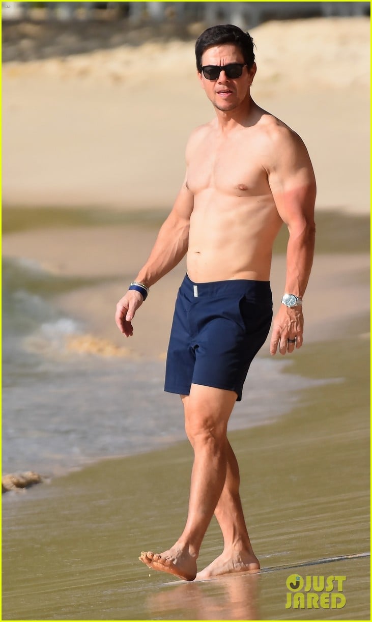 Mark Wahlberg & Wife Rhea Hit the Beach on Vacation in Barbados: Photo ...