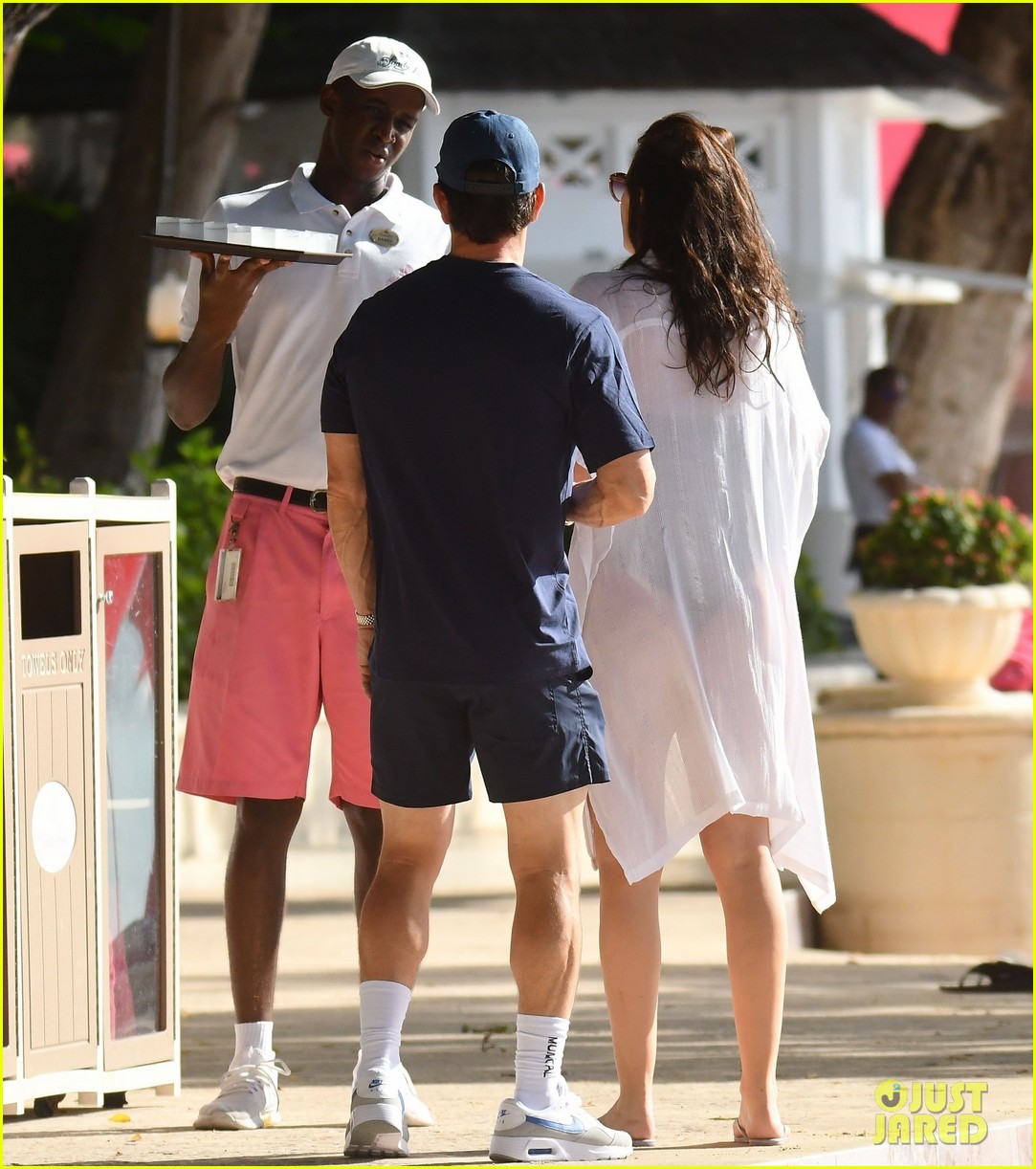 Mark Wahlberg & Wife Rhea Hit the Beach on Vacation in Barbados: Photo ...