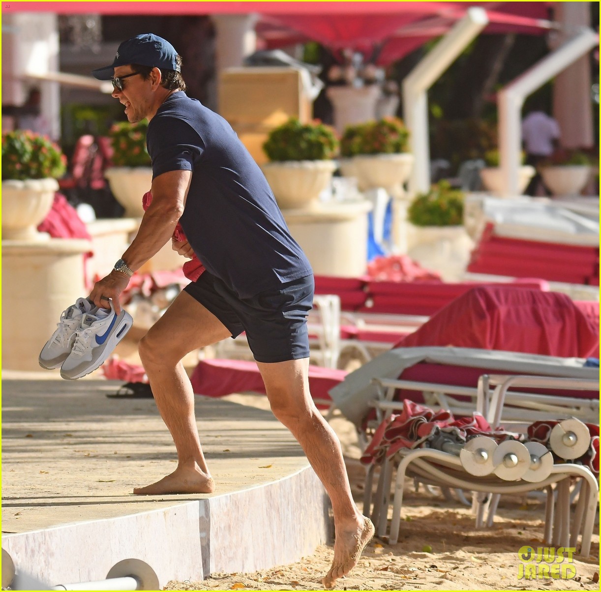 Mark Wahlberg & Wife Rhea Hit the Beach on Vacation in Barbados: Photo ...