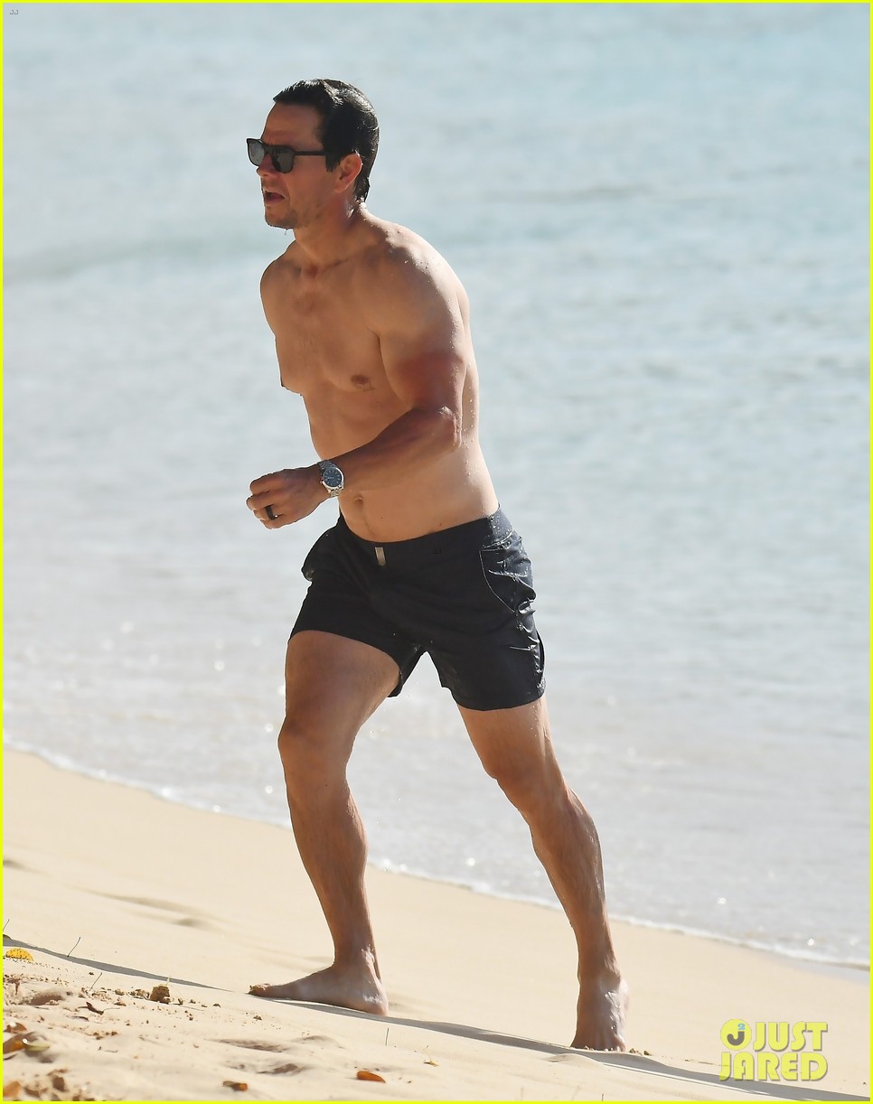 Mark Wahlberg & Wife Rhea Hit the Beach on Vacation in Barbados: Photo ...