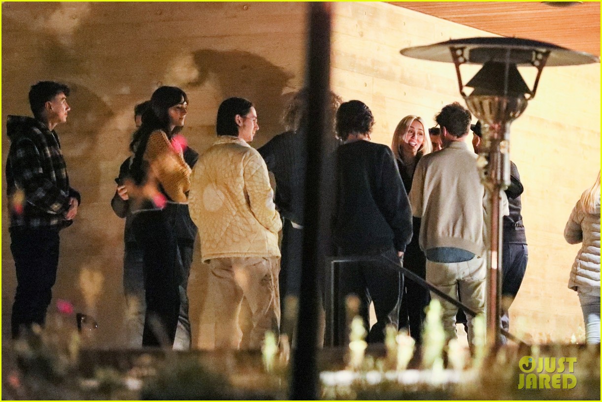 Miley Cyrus & Boyfriend Maxx Morando Grab Dinner with Friends at Nobu ...