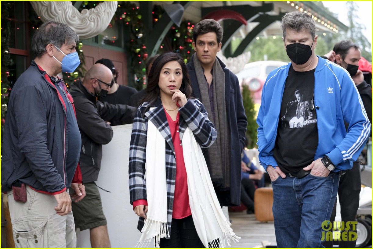 Liza Lapira Finds Herself In A Love Triangle With Neal Bledsoe & Nathan ...