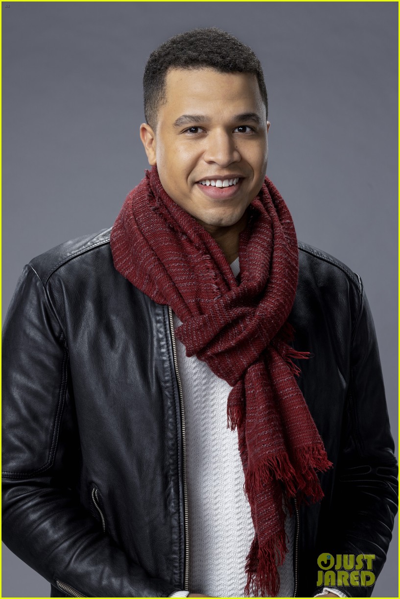 Liza Lapira Finds Herself In A Love Triangle With Neal Bledsoe & Nathan ...