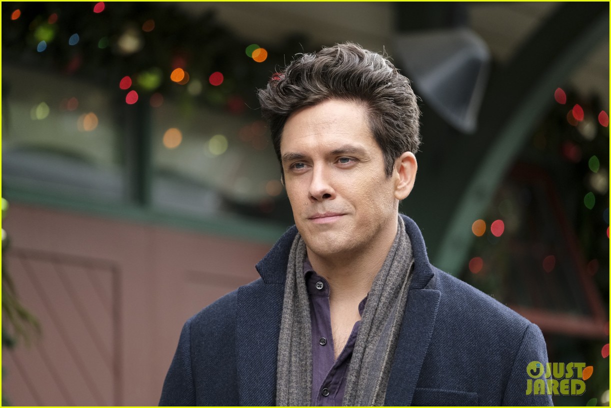 Liza Lapira Finds Herself In A Love Triangle With Neal Bledsoe & Nathan ...