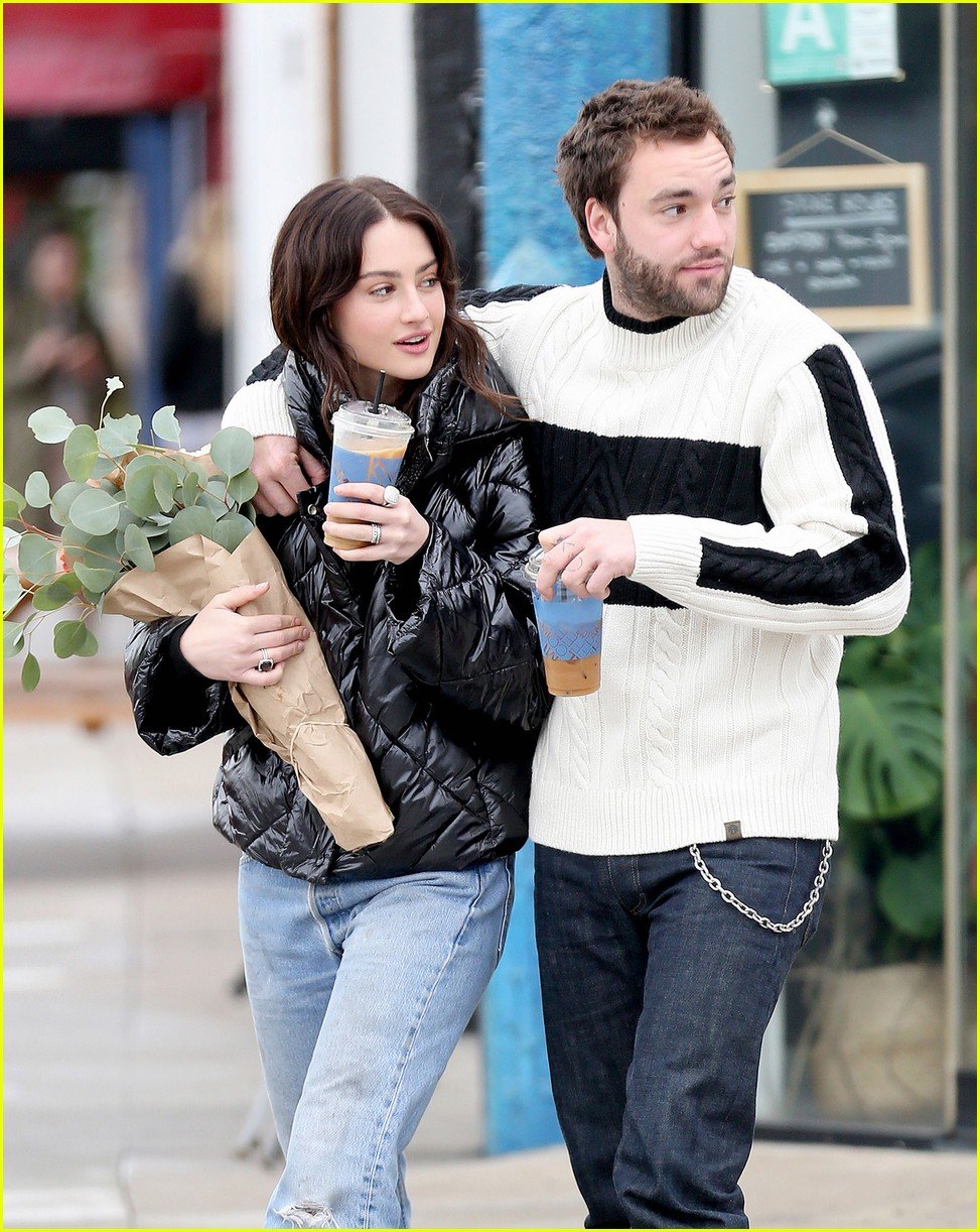 'Tell Me Lies' Couple Grace Van Patten & Jackson White Flaunt Cute PDA ...