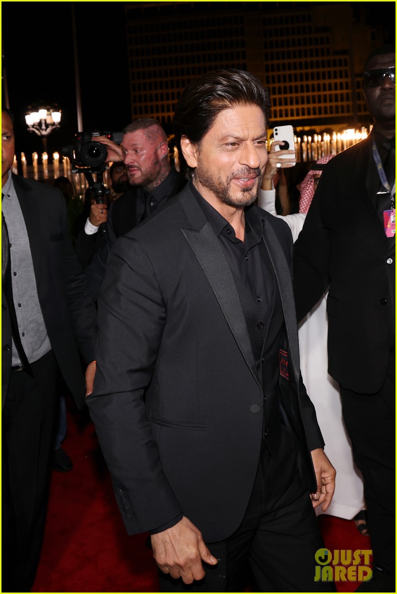 Priyanka Chopra, Lucy Hale, & More Stars Travel to Saudi Arabia for ...