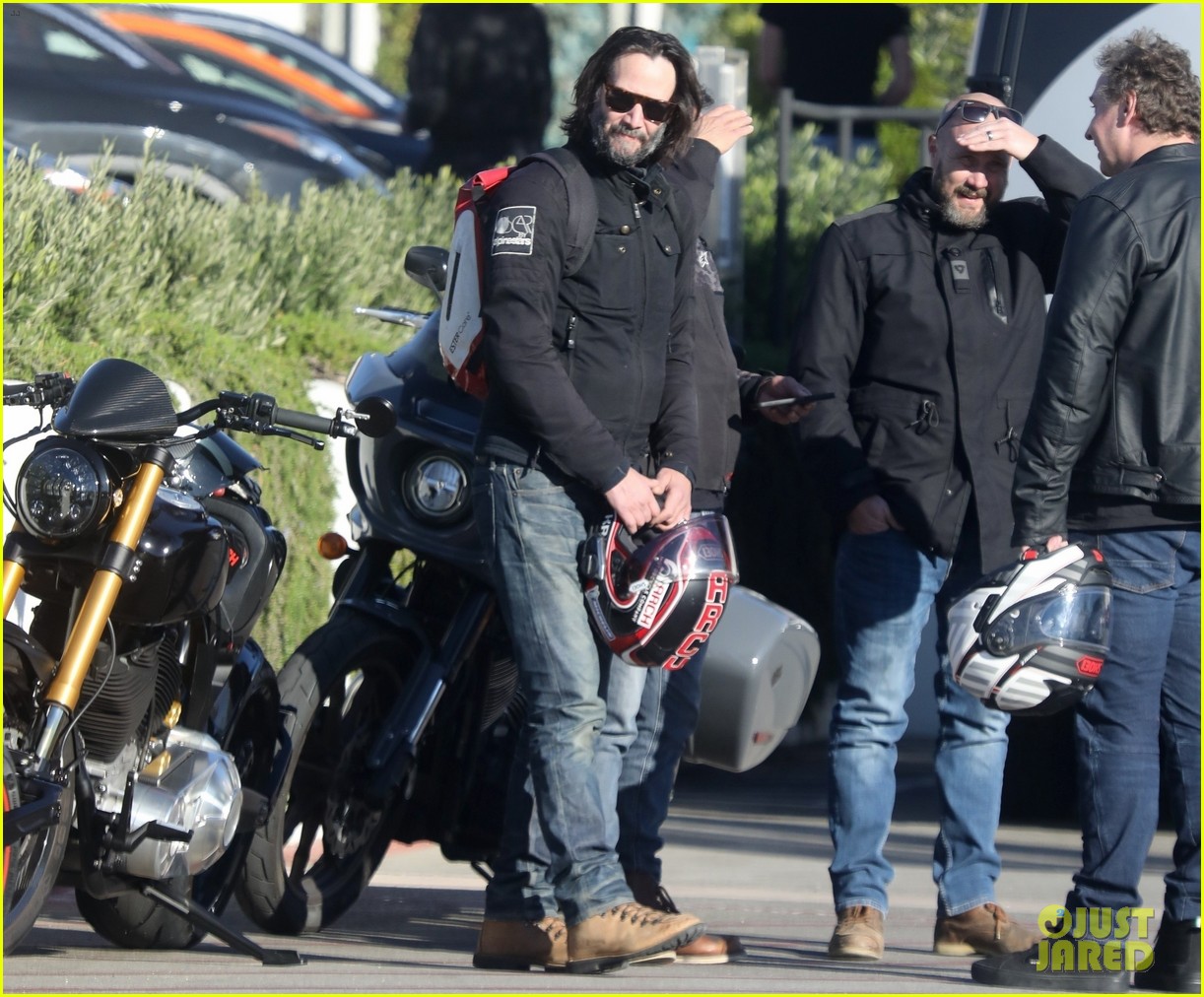 Keanu Reeves Rides His Motorcycle to Malibu to Do Some Holiday Shopping ...