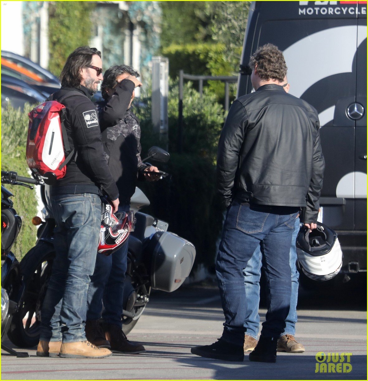 Keanu Reeves Rides His Motorcycle to Malibu to Do Some Holiday Shopping ...