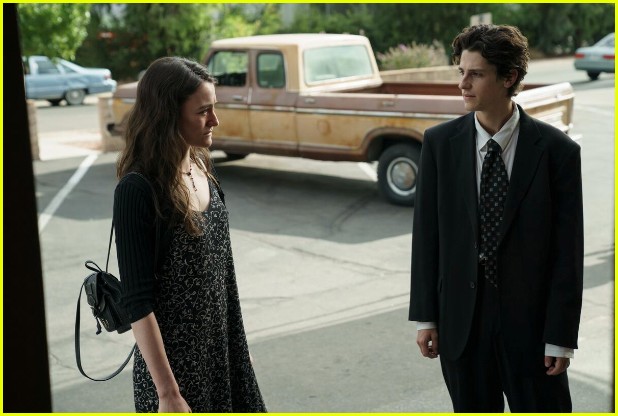 Hulu Releases First Look at Kathryn Hahn's New Show 'Tiny Beautiful ...