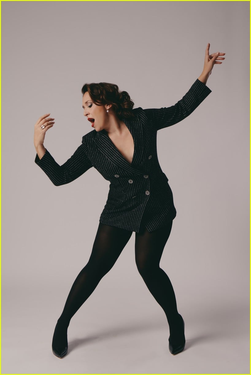 Broadway Star Jessica Vosk Emulates Judy Garland in New Photo Shoot ...