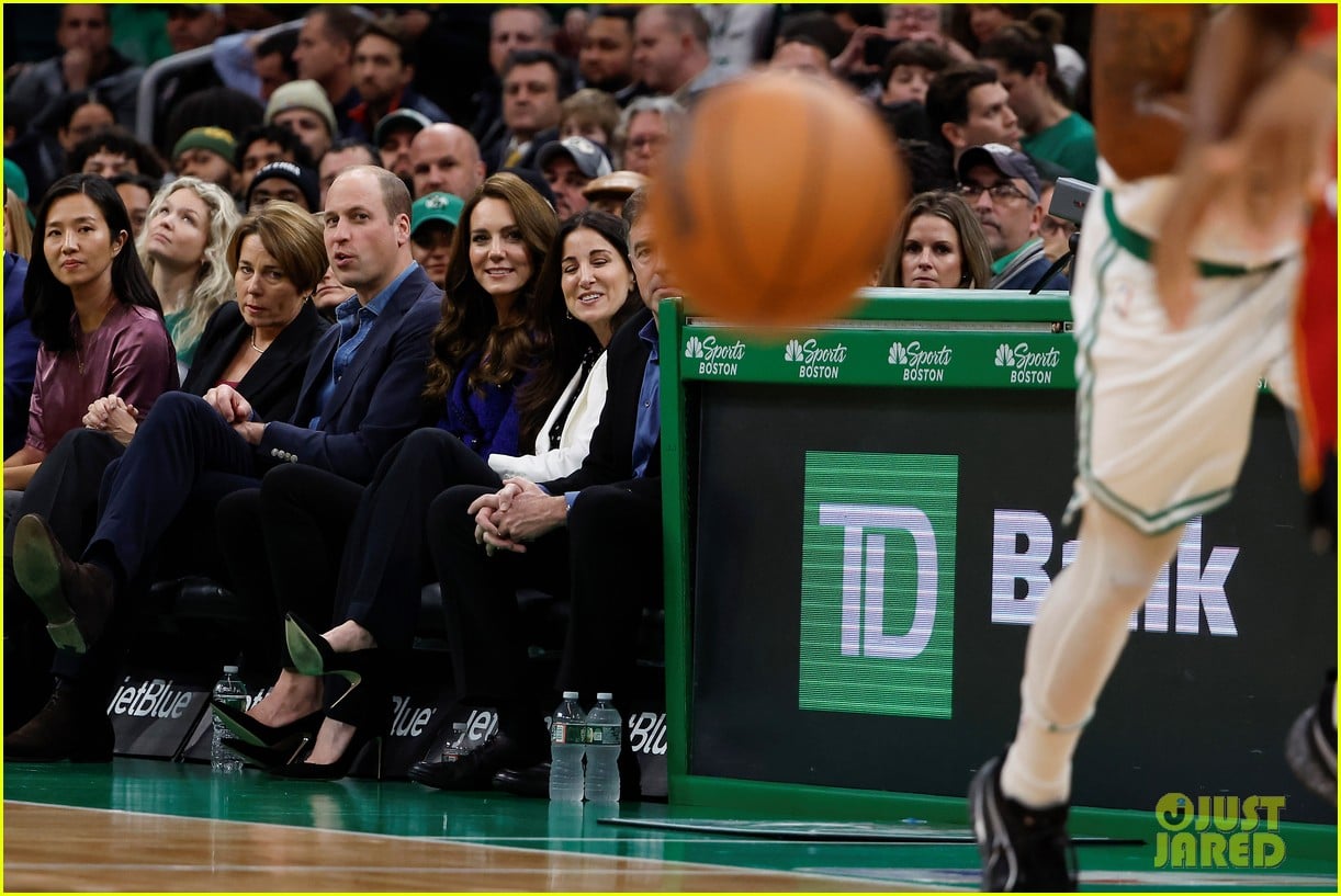 Prince William & Kate Middleton Sit Courtside at Celtics Game in Boston: Photo 4864263 | Kate ...
