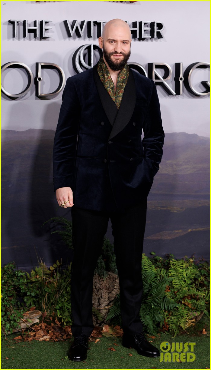 Sophia Brown, Laurence O'Fuarian & 'The Witcher: Blood Origin' Cast ...