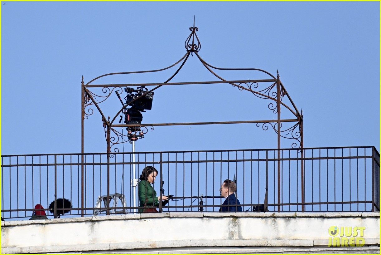 Kenneth Branagh Films 'A Haunting in Venice' with Co-Stars Tina Fey ...