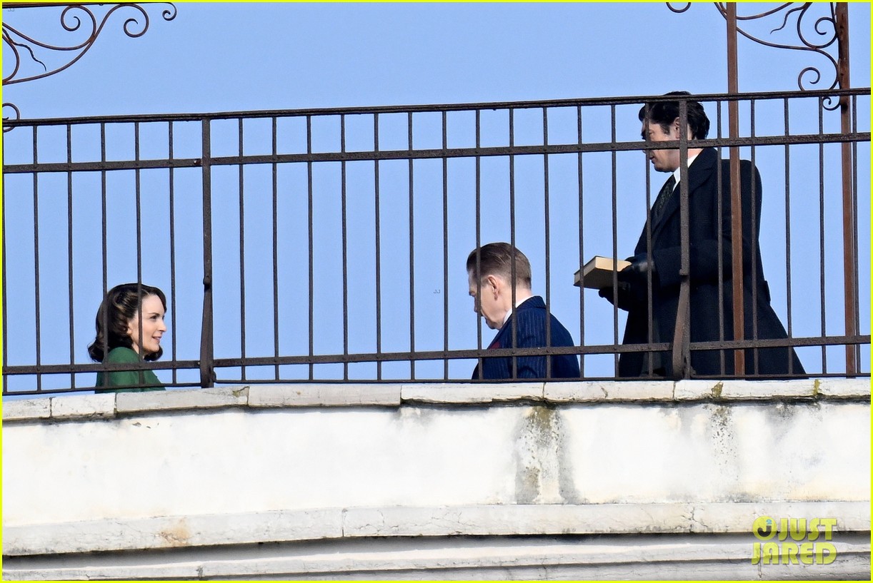 Kenneth Branagh Films 'A Haunting in Venice' with Co-Stars Tina Fey ...