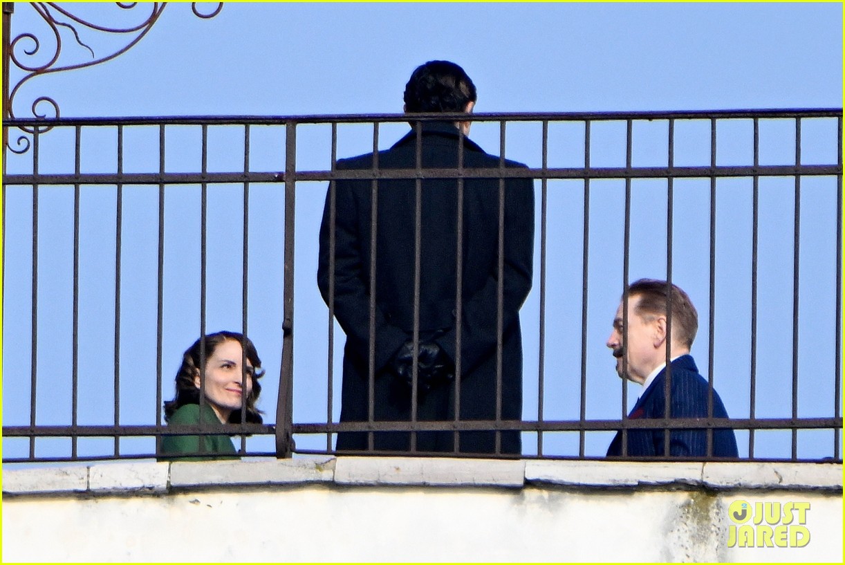 Kenneth Branagh Films 'A Haunting in Venice' with Co-Stars Tina Fey ...