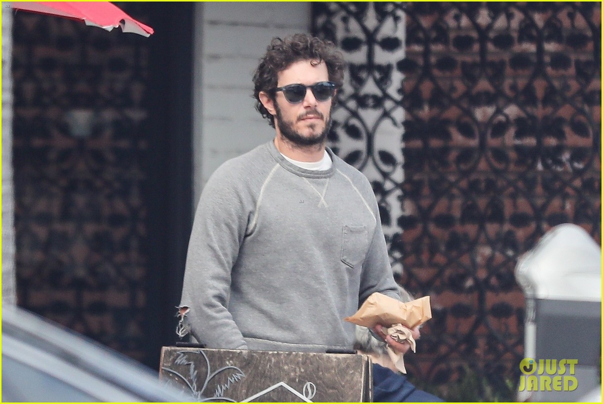 Adam Brody Picks Up Breakfast to Go in Santa Monica: Photo 4882465 ...