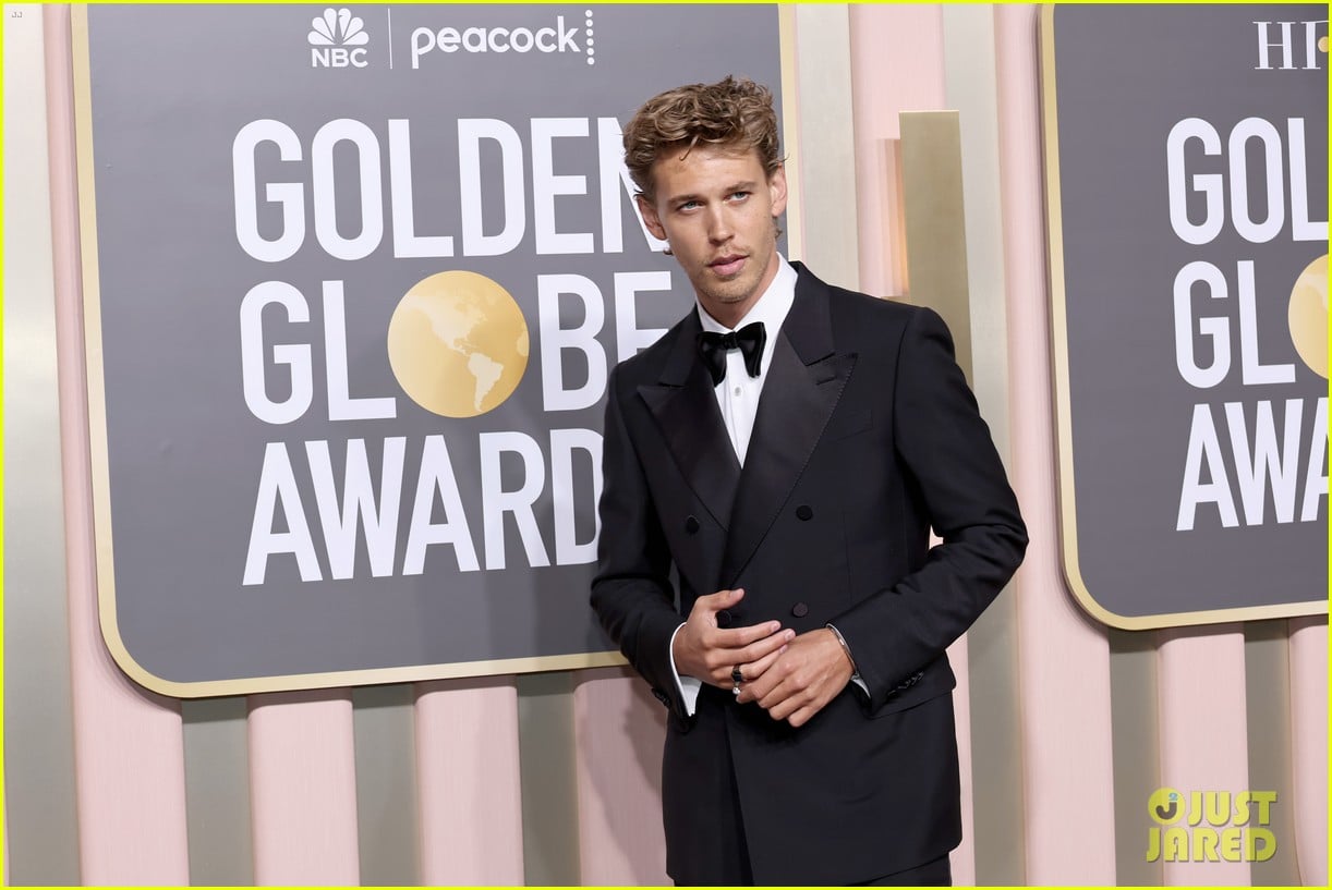 'Elvis' Star Austin Butler Rocks A Cool Bow Tie at Golden Globes 2023 ...