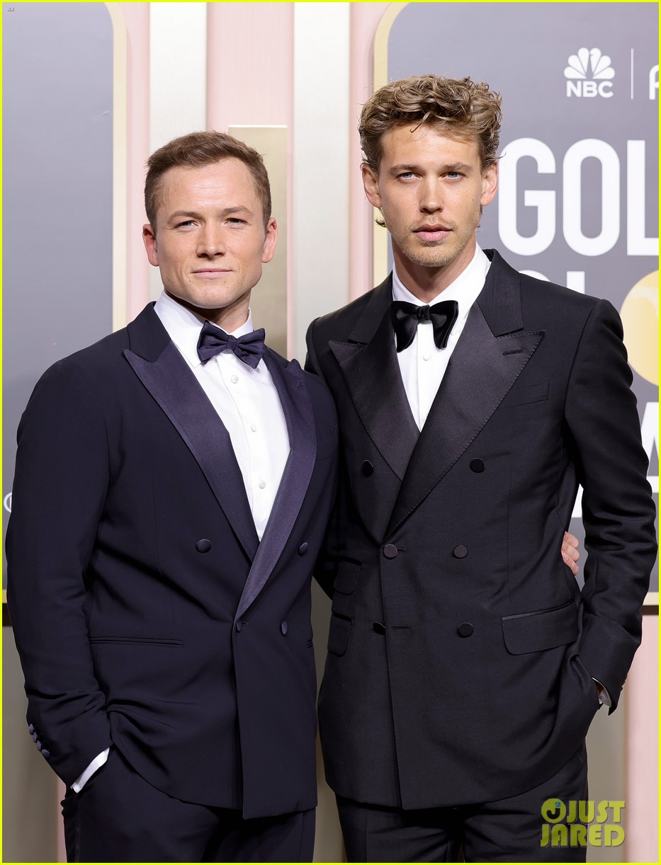'Elvis' Star Austin Butler Rocks A Cool Bow Tie at Golden Globes 2023 ...