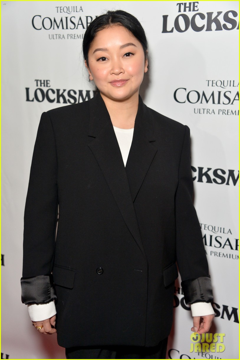 Lana Condor & Noah Centineo Support 'To All the Boys' Crew Member at ...