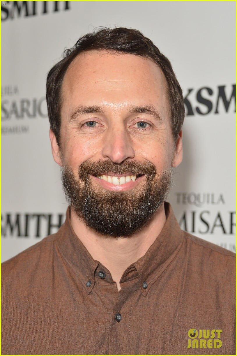 Lana Condor & Noah Centineo Support 'To All the Boys' Crew Member at ...