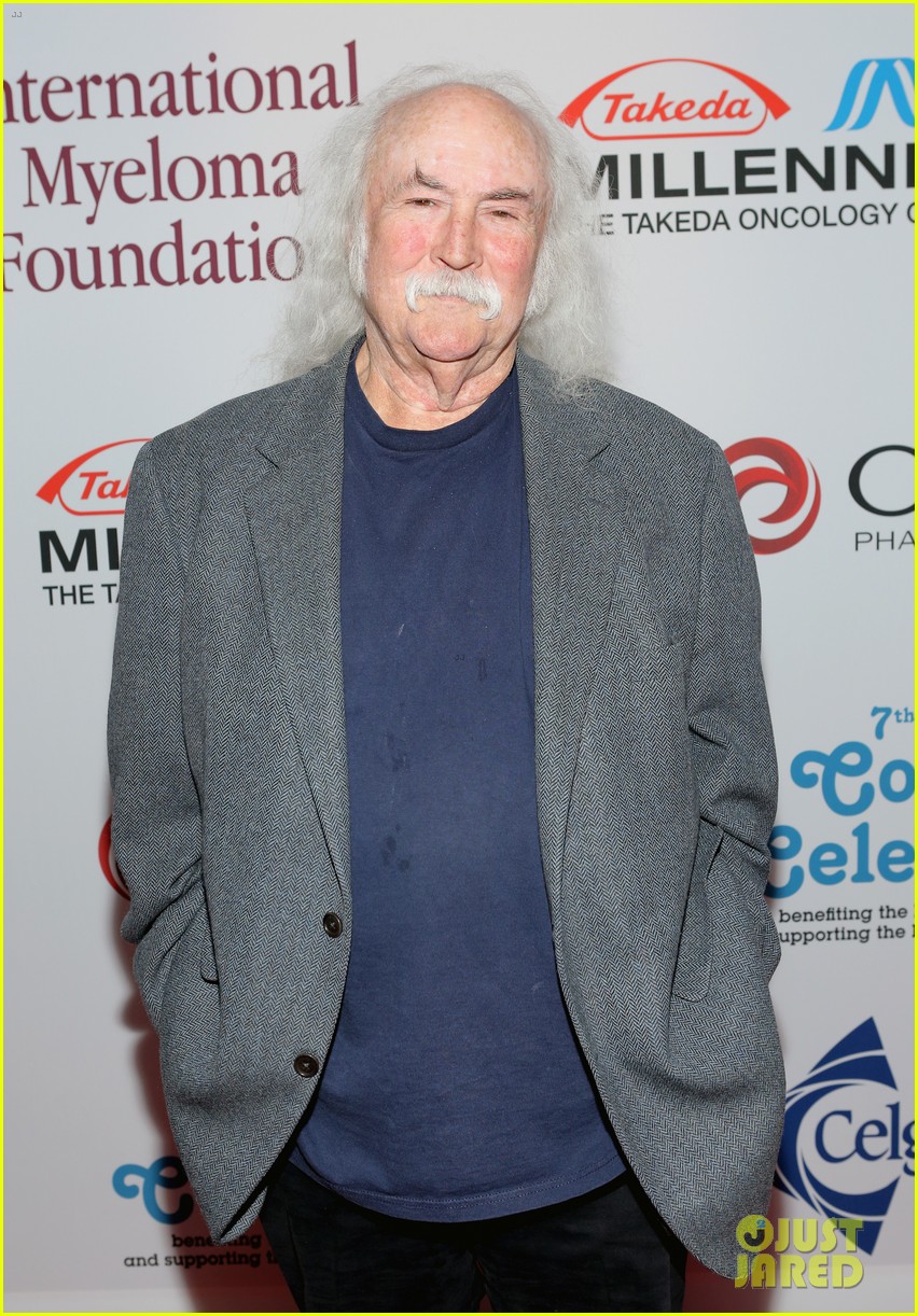 David Crosby Dead - Crosby, Stills, & Nash Co-Founder Was 81: Photo ...