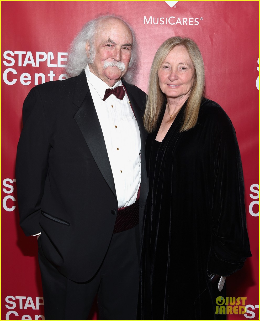 David Crosby Dead - Crosby, Stills, & Nash Co-Founder Was 81: Photo ...