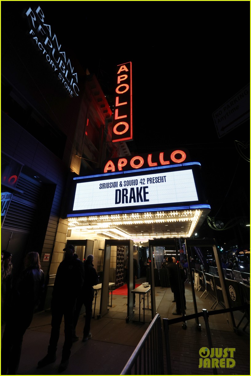 Drake Performs Career-Spanning Show for SiriusXM Fans Featuring an Epic ...