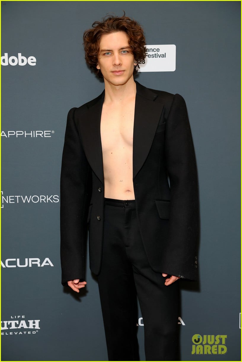 Cody Fern Goes Shirtless for 'Fairyland' Sundance Premiere with Adam ...
