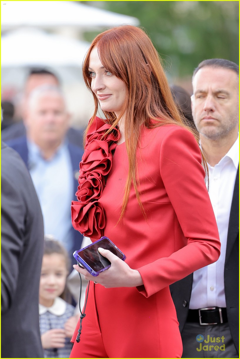 Jonas Brothers Receive Star on Hollywood Walk of Fame, Reveal Details ...