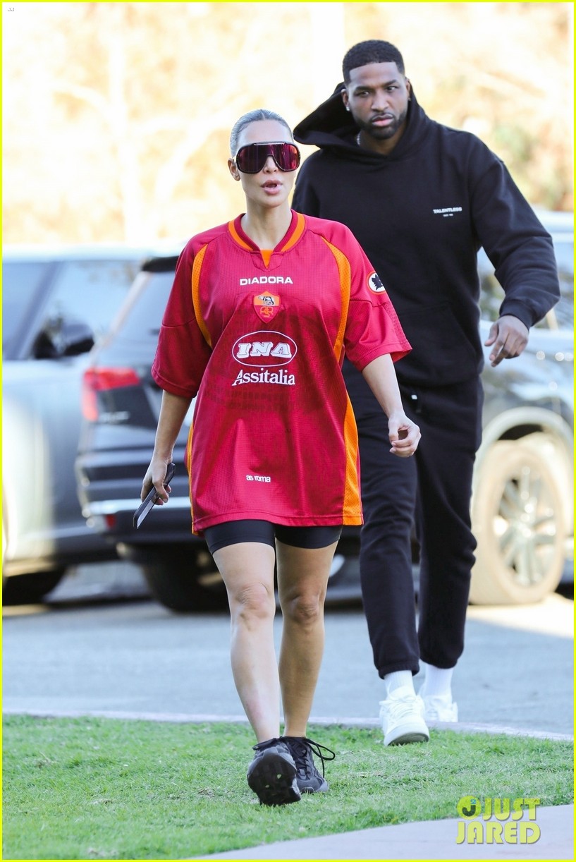 Tristan Thompson Accompanies Kim Kardashian to North West's Basketball ...