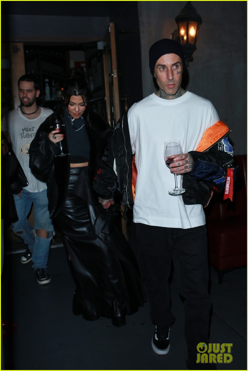 Kourtney Kardashian & Addison Rae's Friendship Is Going Strong, Spotted ...