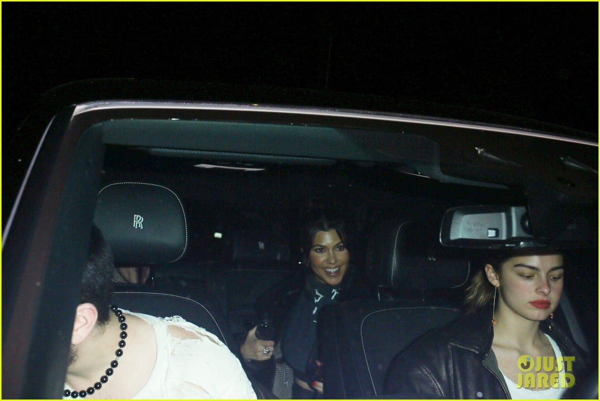 Kourtney Kardashian & Addison Rae's Friendship Is Going Strong, Spotted ...